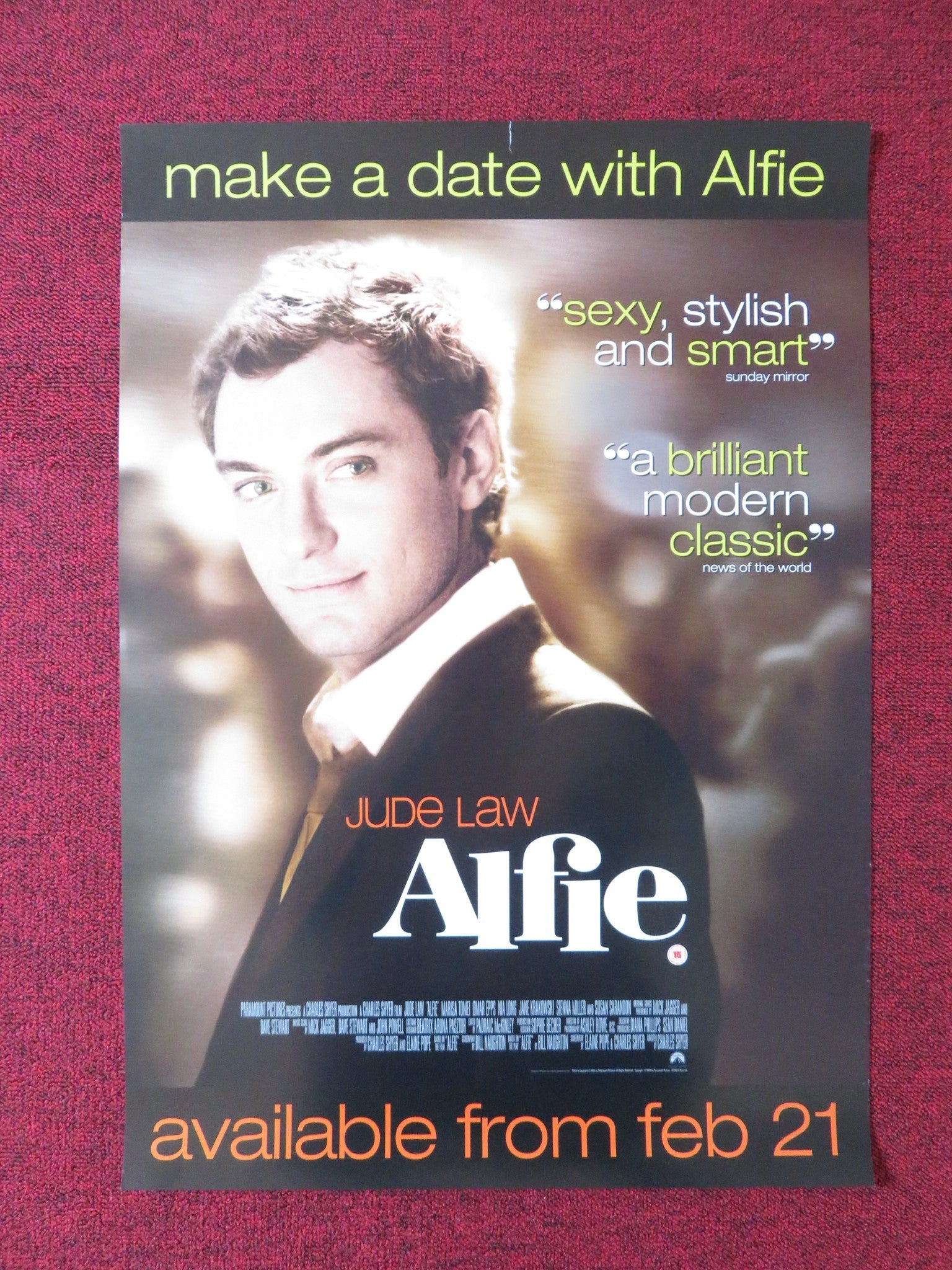 ALFIE VHS VIDEO POSTER JUDE LAW SIENNA MILLER 2004 – Rendezvous Cinema