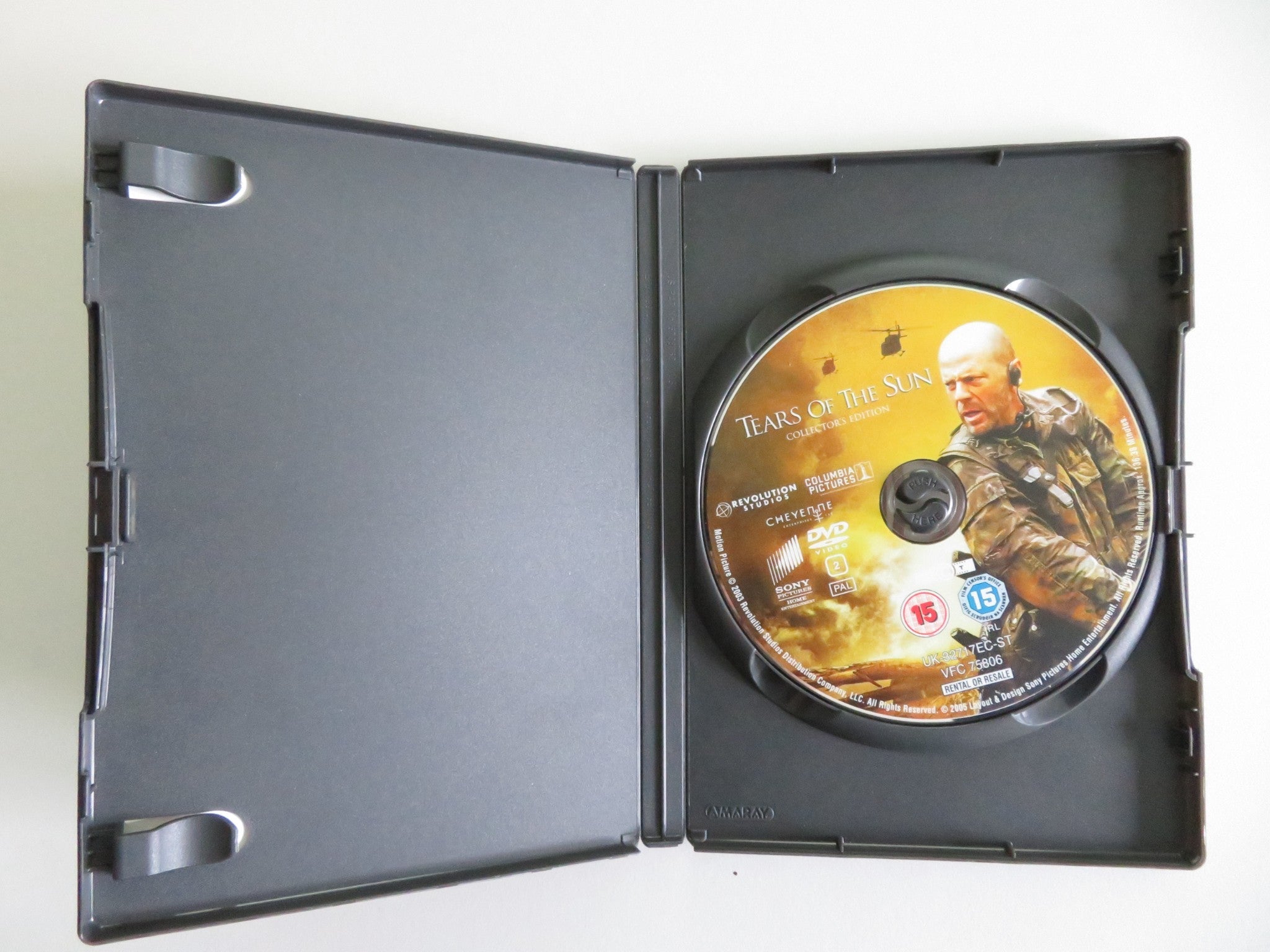 TEARS OF THE SUN - DIRECTOR'S CUT COLLECTOR'S EDITION (DVD) 2003 REGION ...