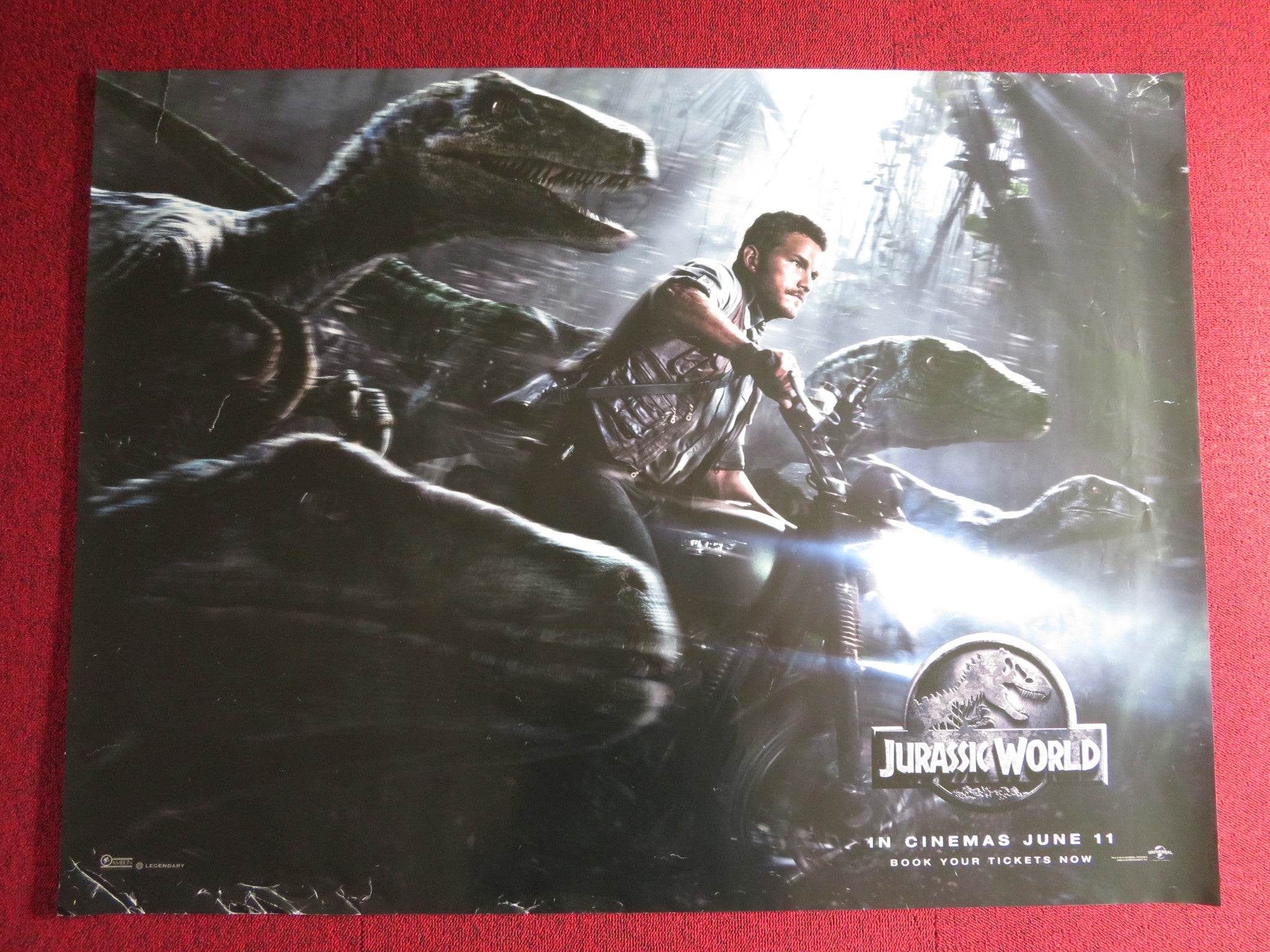 JURASSIC WORLD UK QUAD (30"x 40") ROLLED POSTER CHRIS PRATT BRYCE D. H ...