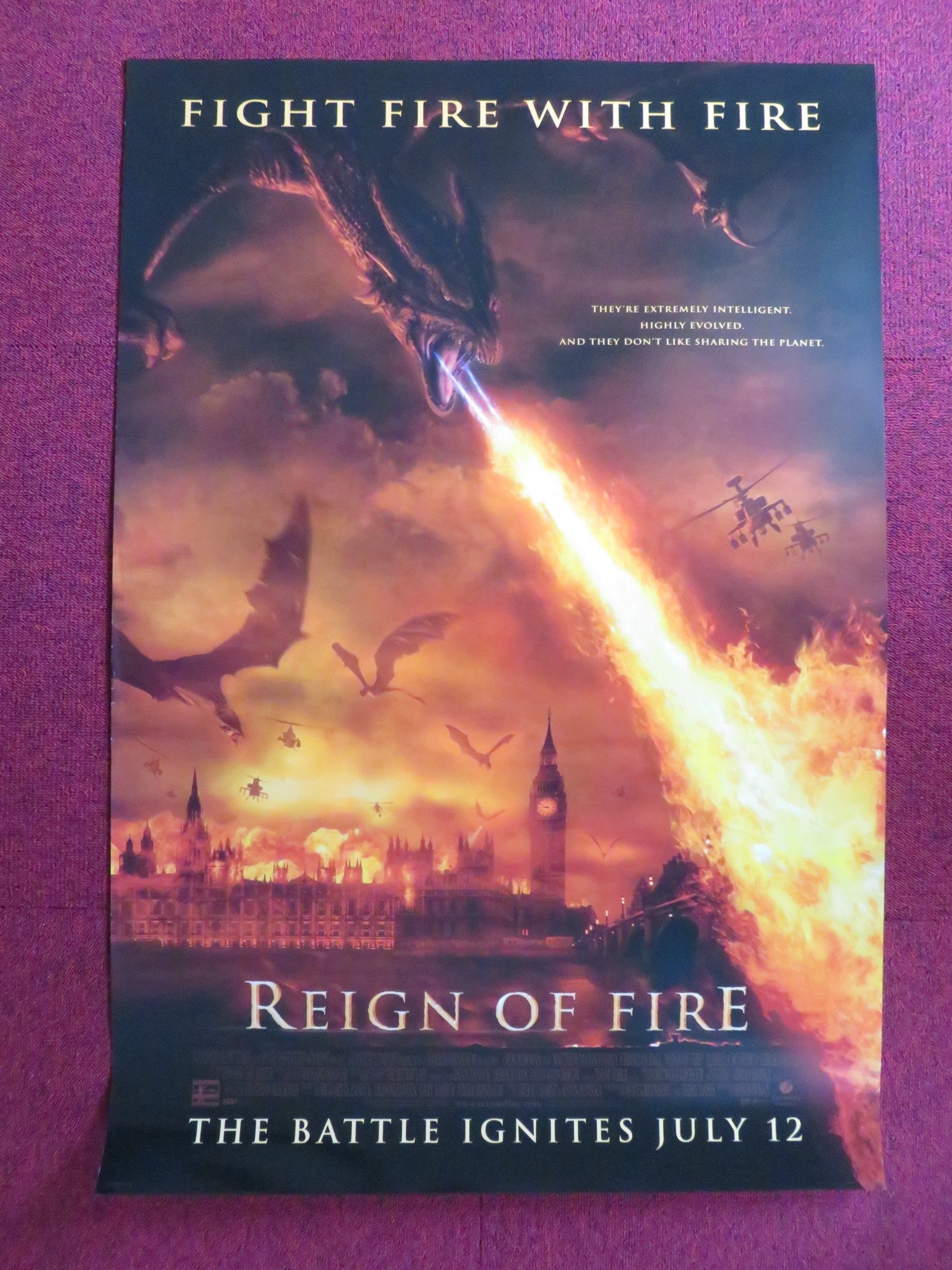 REIGN OF FIRE US ONE SHEET ROLLED POSTER CHRISTIAN BALE MATTHEW MCCONA ...
